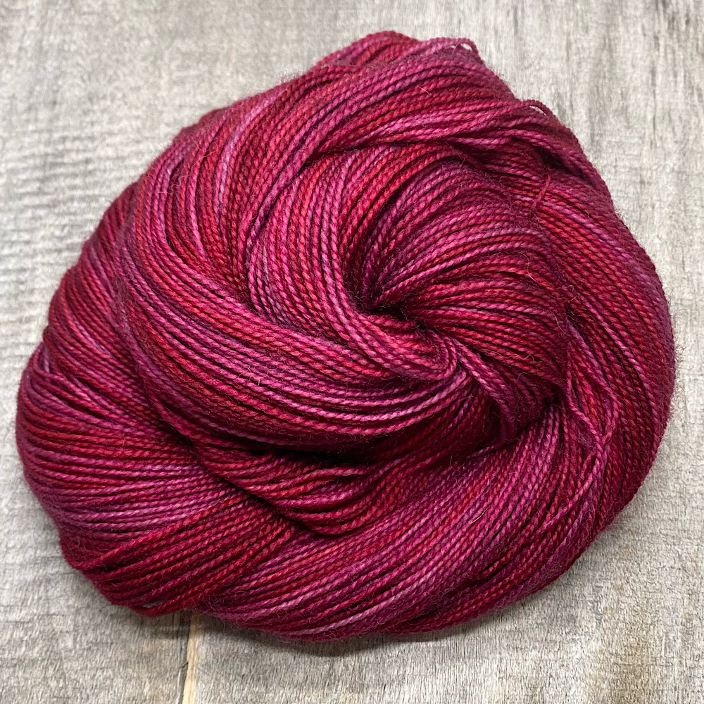 100% BFL Wool ‘Claret’- Mille Rêves en Laine